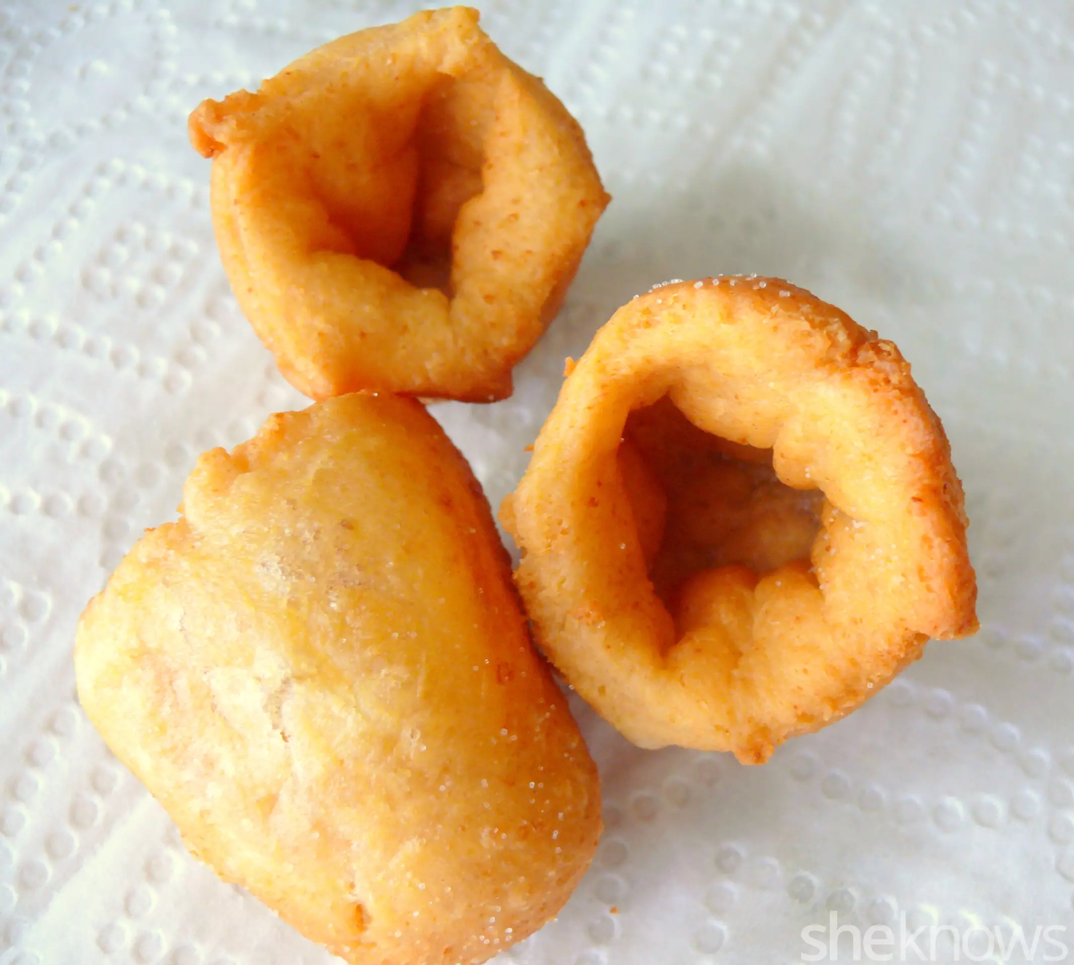 Tiradores de galletas de peixe dourado fritos