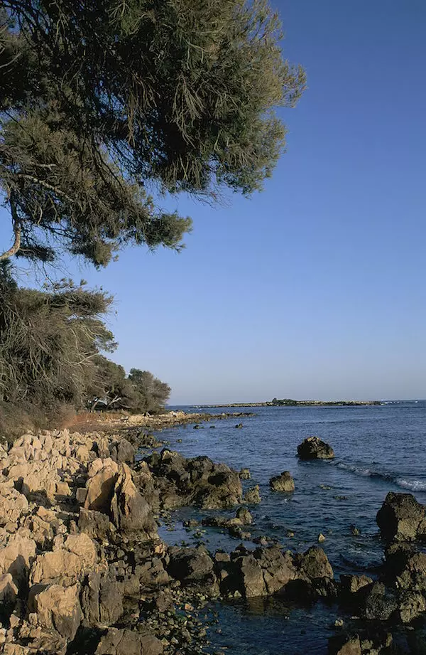 Treoir na Mam do Cannes: Iles des Lérins