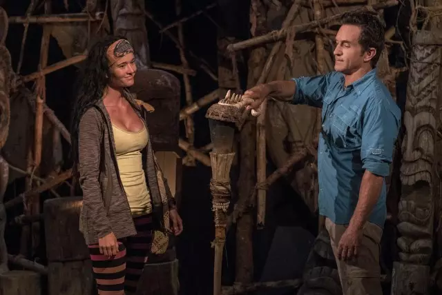 Vótáil Stephanie Johnson as Survivor: Ghost Island