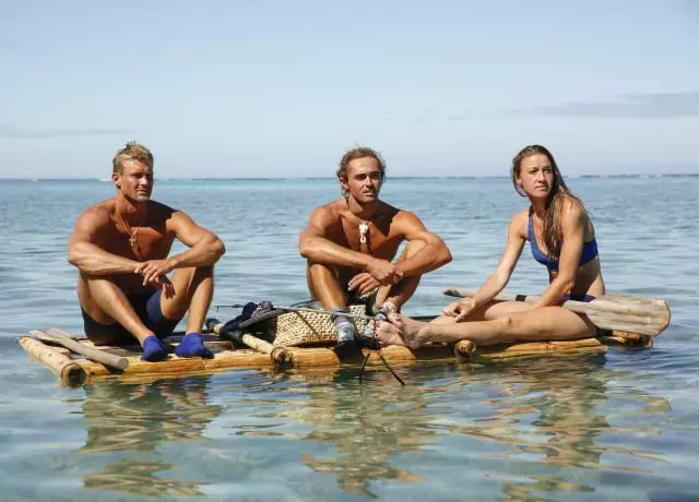 Chris Noble, Sebastian Noel ma Morgan Ricke i luga o le Survivor: Ghost Island