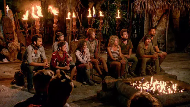 Ultimii 9 naufragi la Tribal Council on Survivor: Millennials Vs. Gen-X