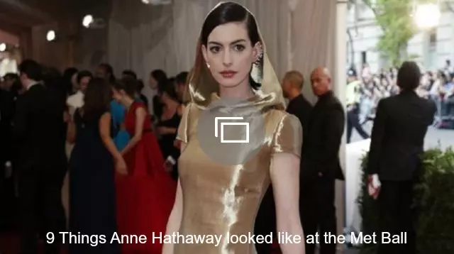 U-Anne Hathaway wahlangana nombukiso wesilayidi webhola