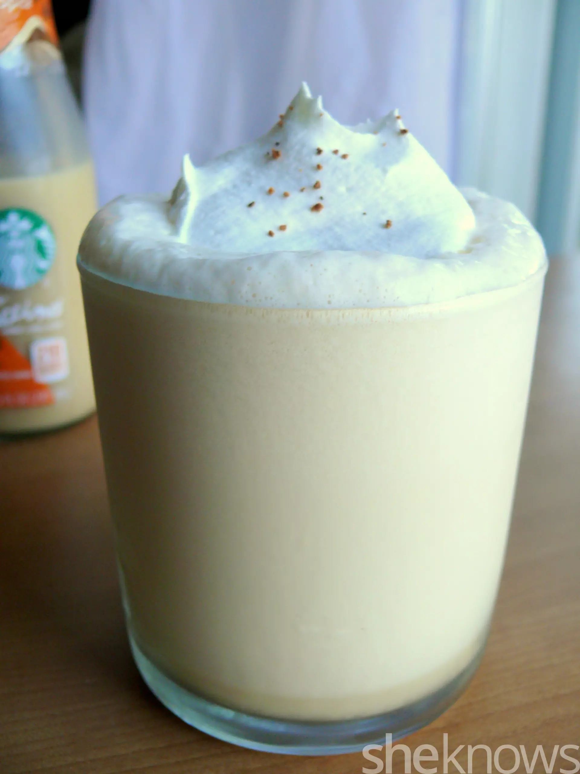 Frappuccino de especiarias de abóbora misturado engarrafado da Starbucks