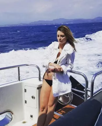 Mischa Barton Instagram