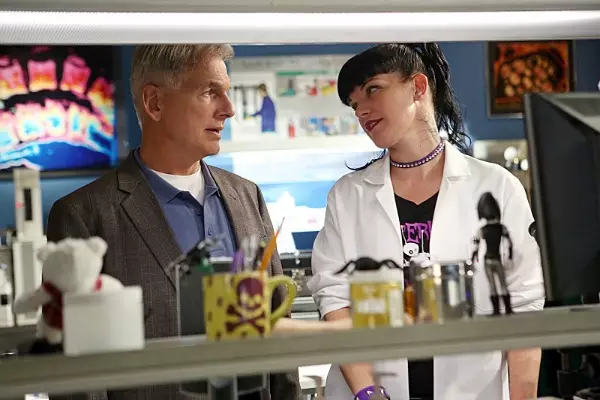 NCIS showrunner Gibbs va Abby munosabatlarini himoya qiladi