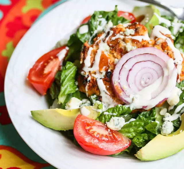 21 ensaladas de invierno saludables que satisfacen como comida reconfortante 311330_14