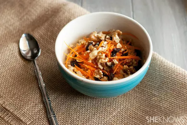 Easy Carrot cake oatmeal