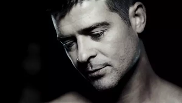 Robin Thicke