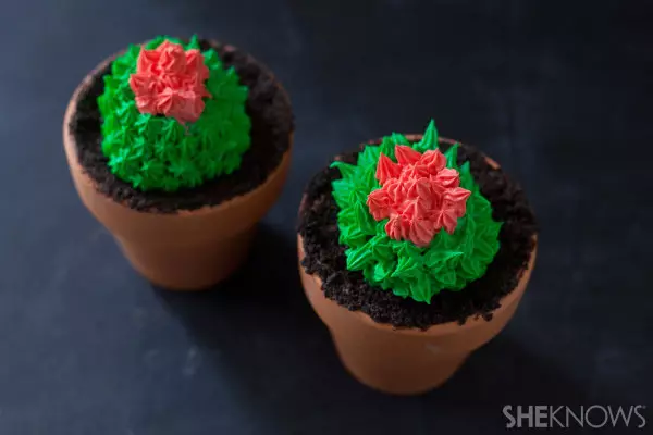 Mga cupcake ng Cactus