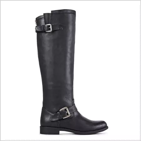 JustFab Zella Boot սև հագուստով