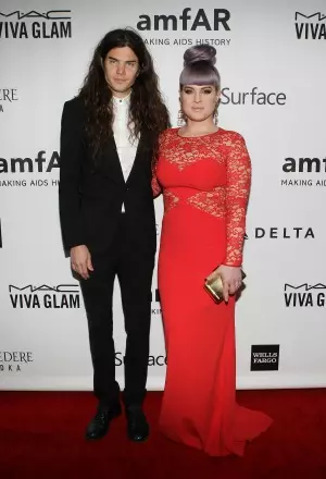 Kelly Osbourne 取消与 Matthew Mosshart 的订婚