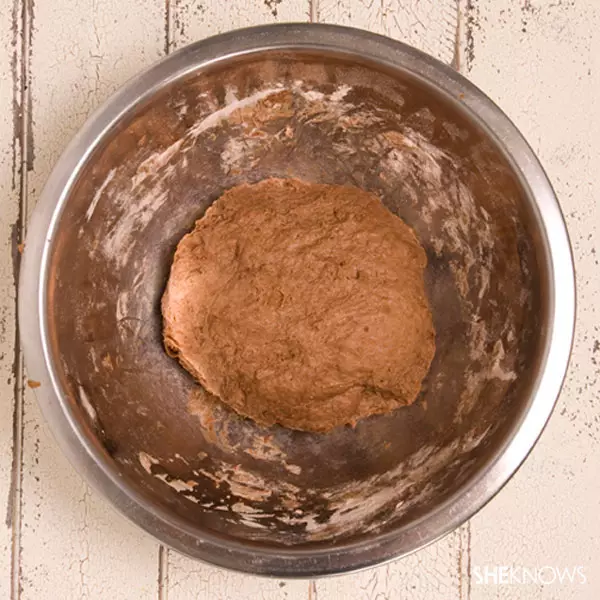 chocolate_tortilla_instructions_step_10_mix_to_ball