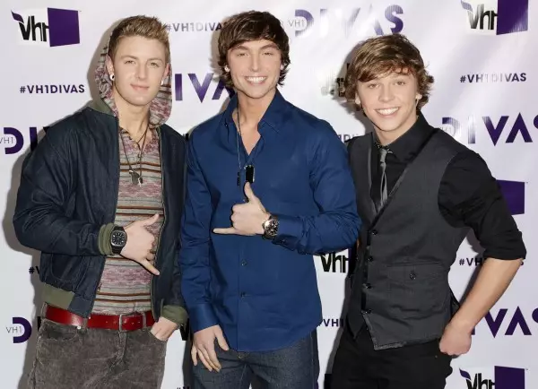 Emblem 3