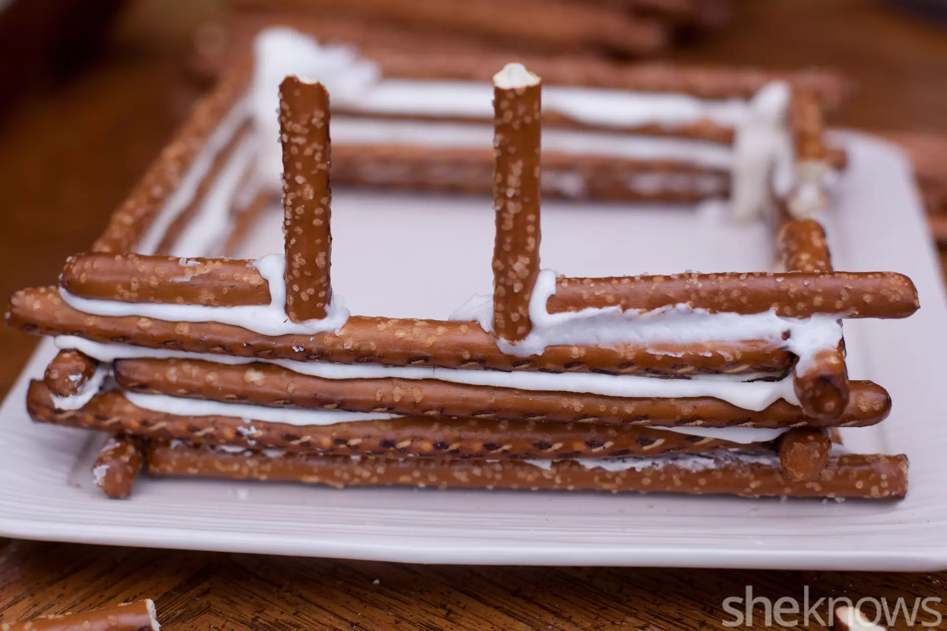 pretzel-log-cabin-tutorial