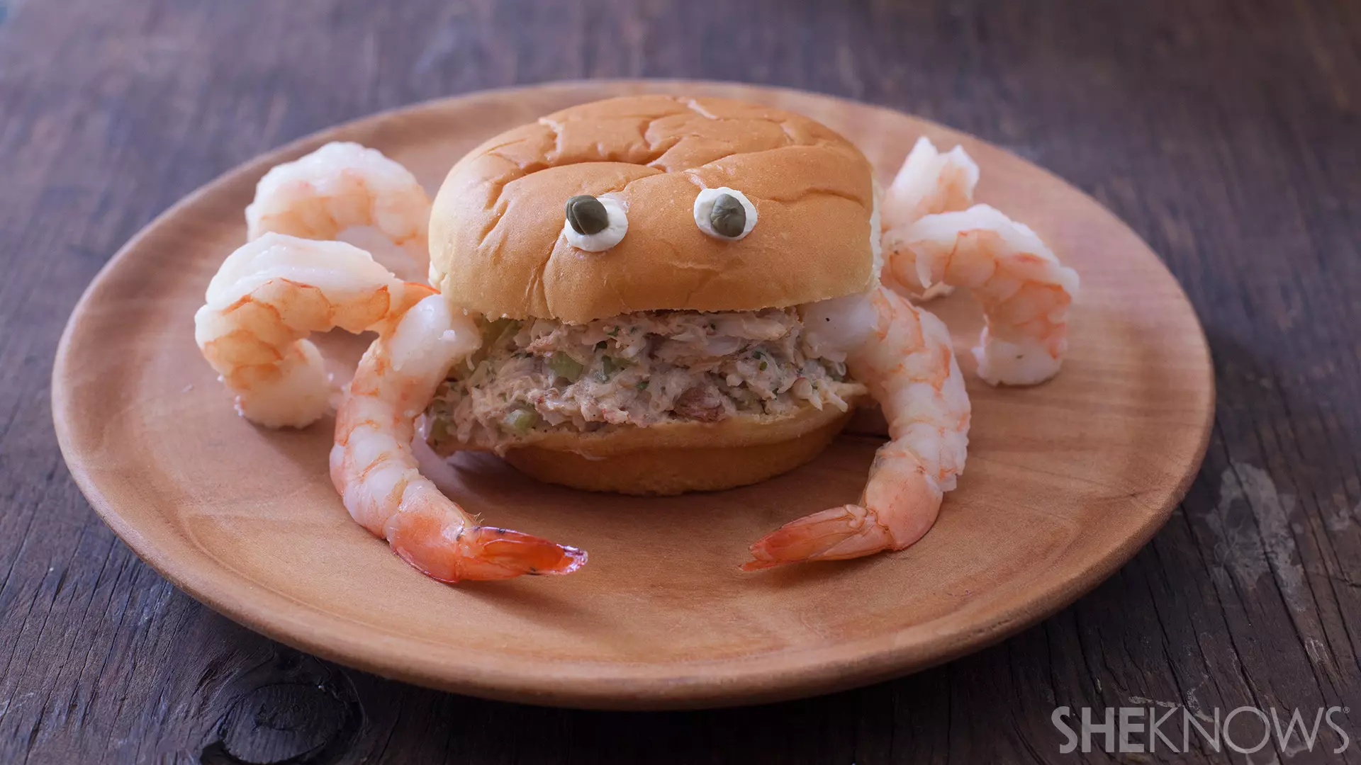 Crabby sendvič sa škampima i dječjim koktel sosom