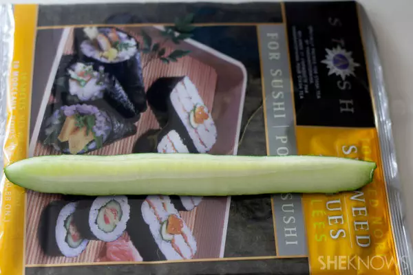 Thunfisch-Sushi-Handrolle