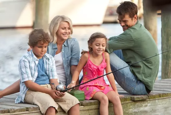 Julianne Hough et Josh Duhamel, Safe Haven