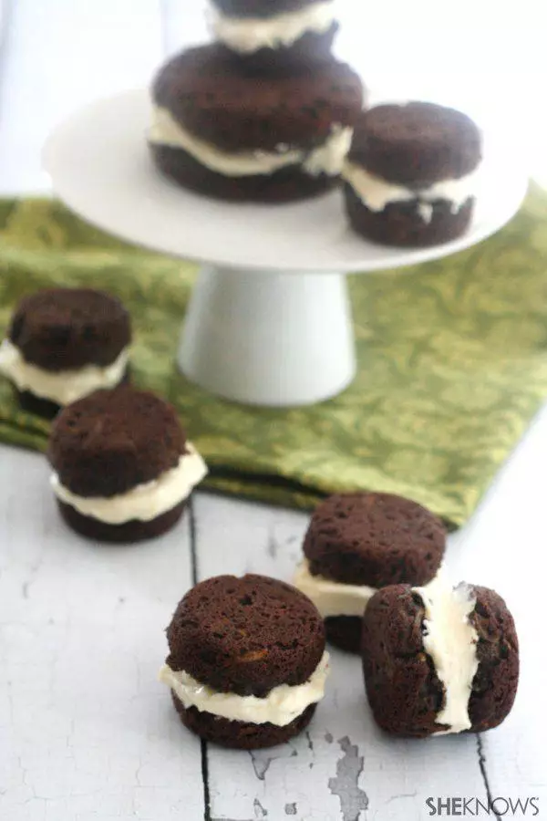 Low-carb cakulan zucchini whoopie pies 344500_2