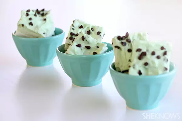 Mint marshmallows