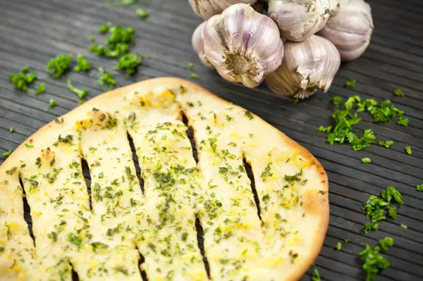 Rezept für hausgemachtes Knoblauchbrot