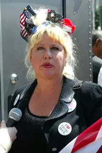 Victoria Jackson asiste a las protestas de Occupy Wall Street