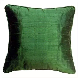 Изумрудно-зеленая подушка