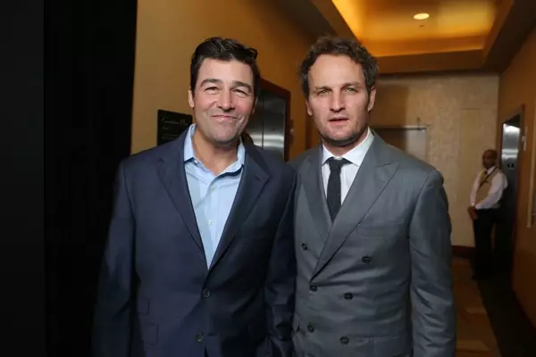 Kyle Chandler och Jason Clarke