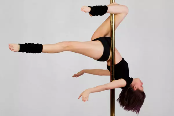 Cvičení Pole Dancing