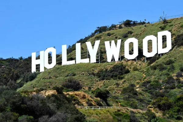 Hollywood-sign-kijani-celebs