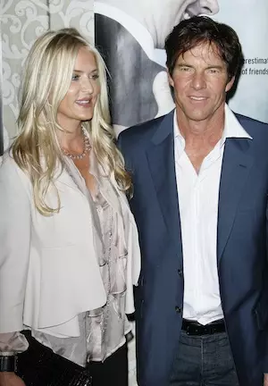 Dennis Quaid e Kimberly Buffington se divorciam.