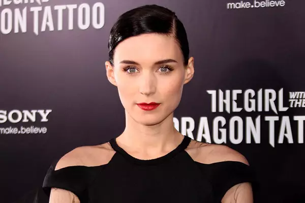 Rooney Mara katika The Girl with the Dragon Tatto