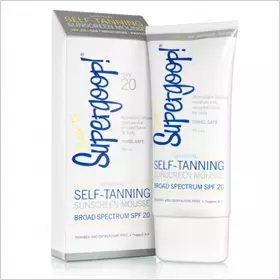 Mousse de protecció solar autobronzant gradual SPF 20 de SuperGoop