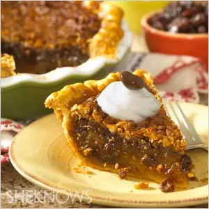 Chocolate pasas pie | Sheknows.com