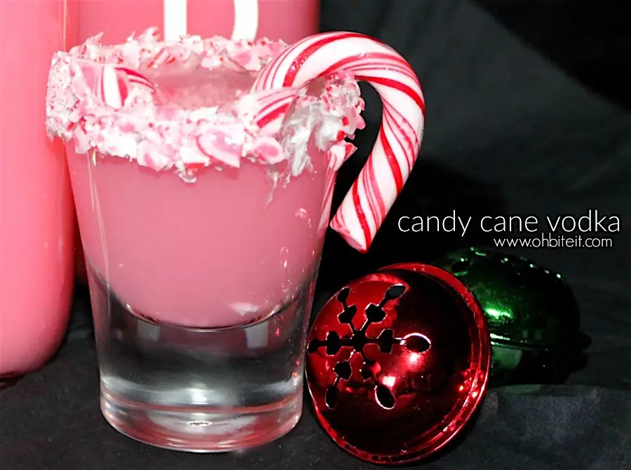 candy cane wodka shots