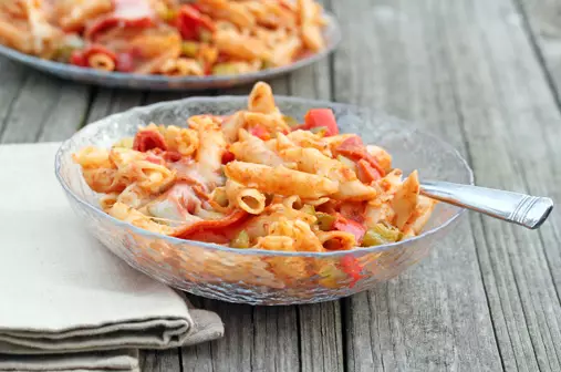 Pizza penne bake