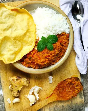 ក្រហម Lentil Dahl