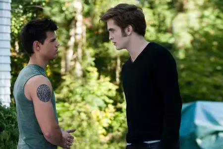 Taylor Lautner und Robert Pattinson in Eclipse