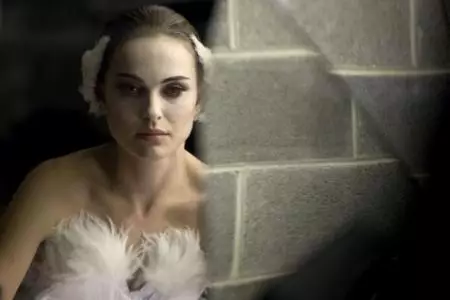 Natalie Portman dalam Black Swan