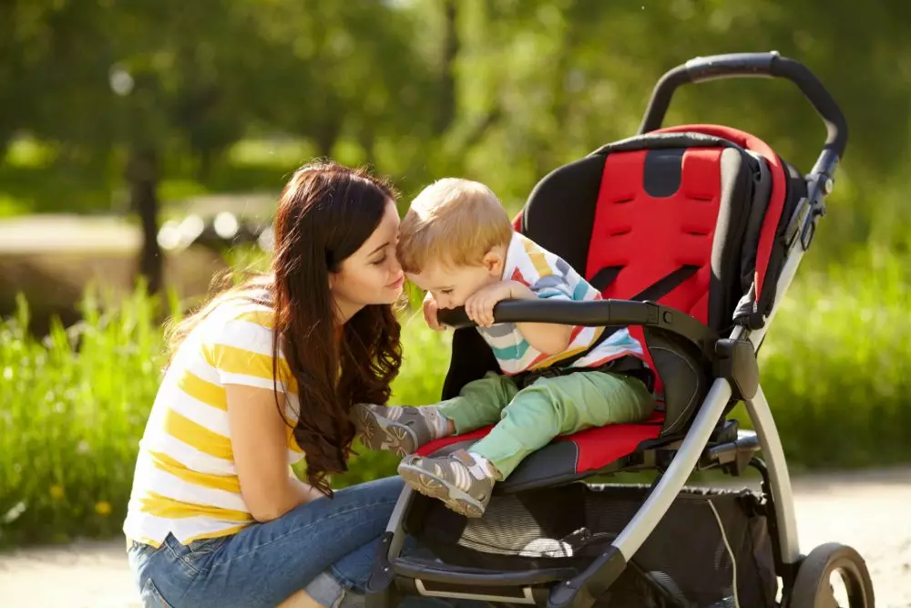 De beste grote kinderwagens voor uw dagelijkse routine