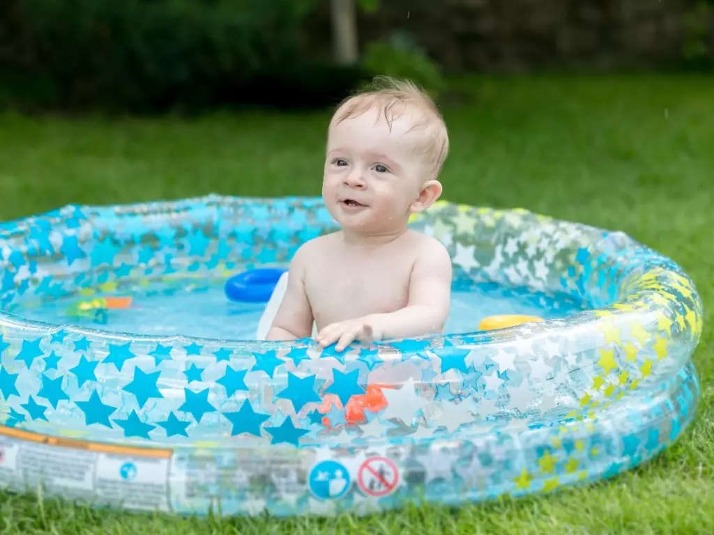 Houd je baby koel deze zomer met deze schattige babyzwembaden