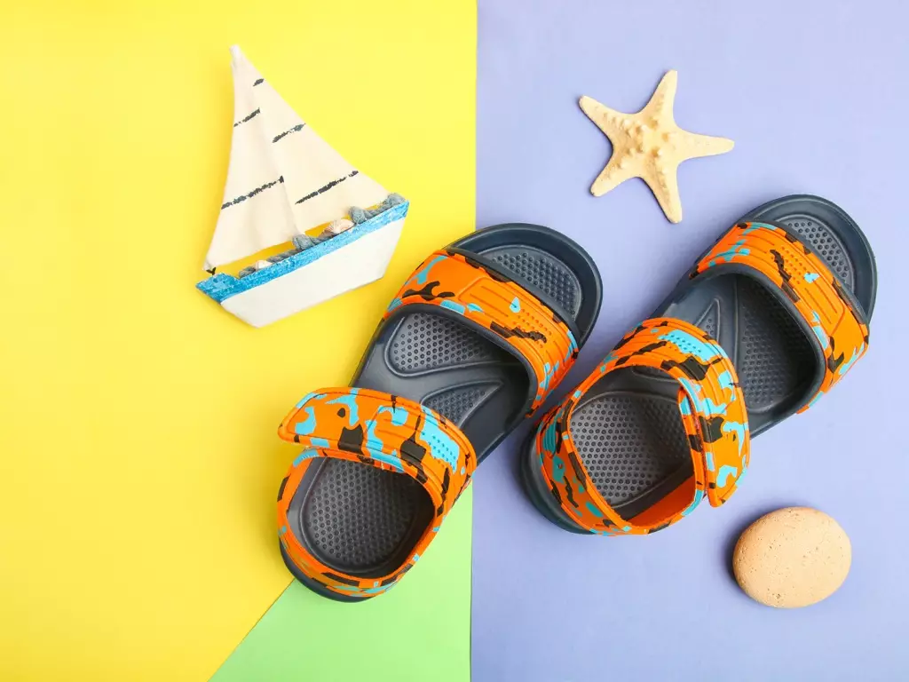 Patogūs, mieli ir įperkami vaikiški sandalai iš „Amazon“.